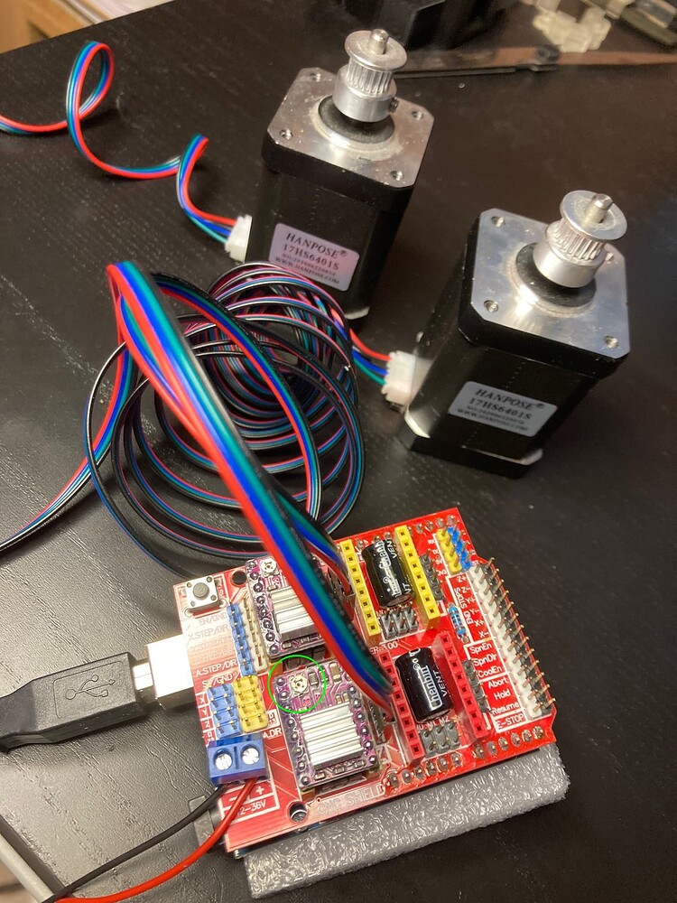 CNC shield and Arduino. everything installed but nothing good happens ...
