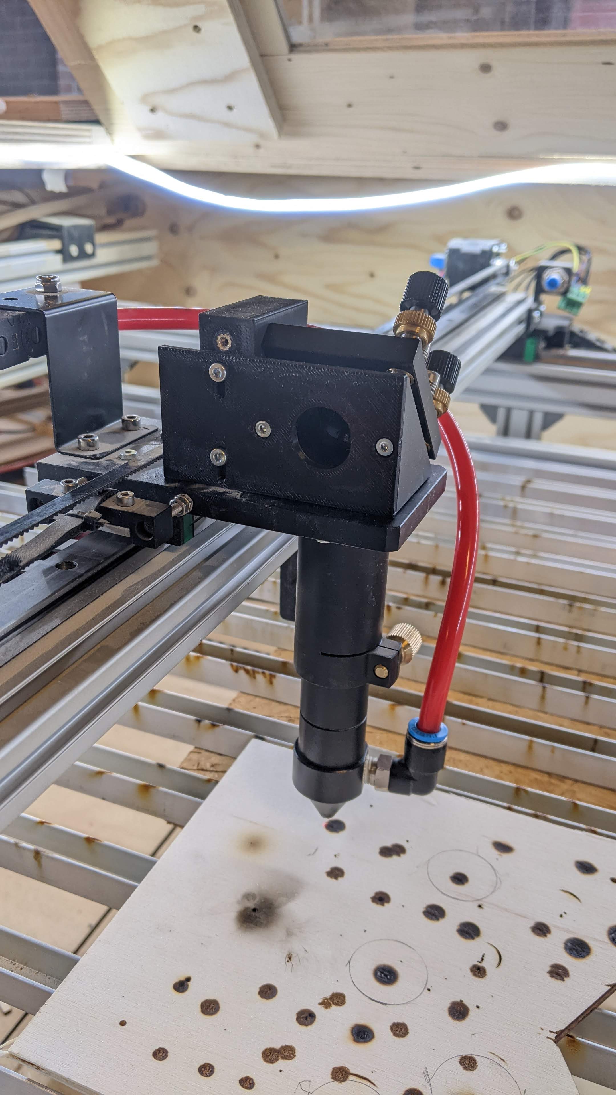 Laser beam not centered in focus tube - LightBurn Hardware ...